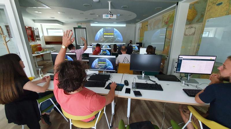 Sharing Our Knowledge | Sinergise